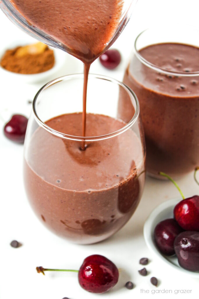 Chocolate Cherry Smoothie (Vegan!) - The Garden Grazer