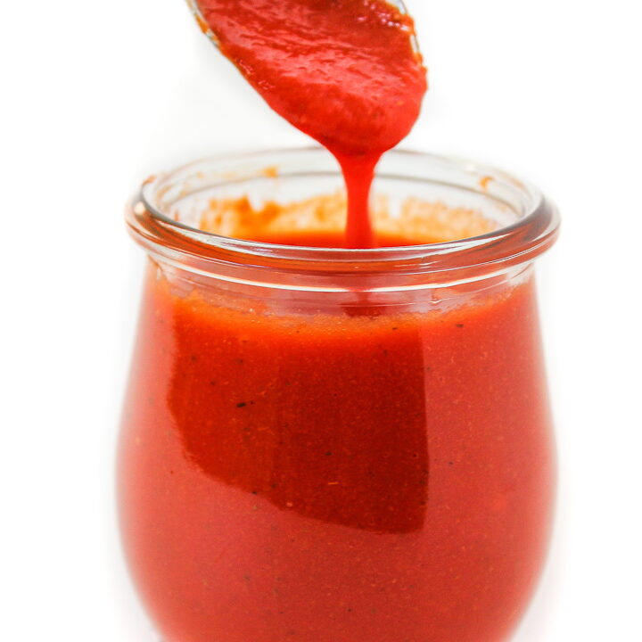 Roasted Red Pepper Dressing (Oil-Free) - The Garden Grazer